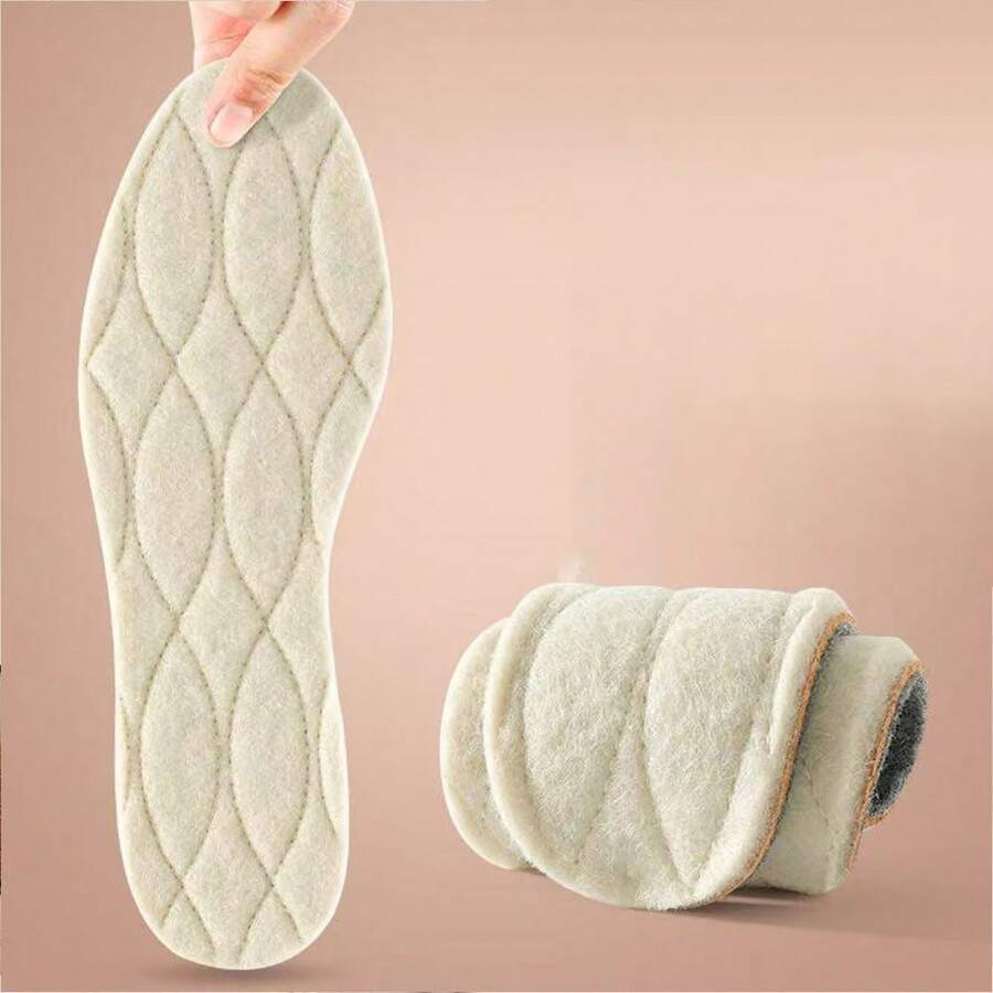 A Pair Of Wool Insoles For Men And Women, With Cold Insulation, Warmth ...