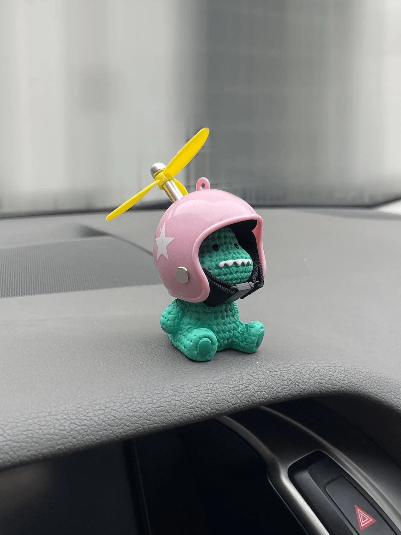 Cute Dinosaur Design Car Ornament With Helmet, Cute Car Decor ...