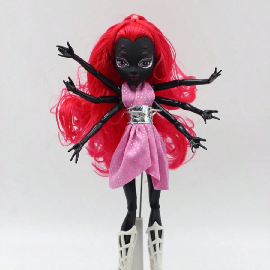 Monster High Doll - Doll With Clothes And Shoes - Blue, Pink, Black ...