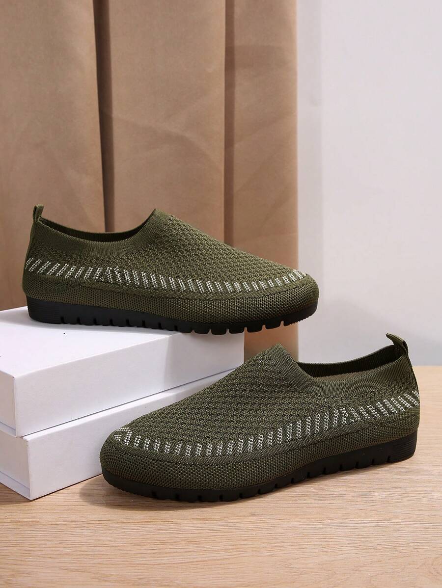 Casual Flat Lightweight Walking Shoes, New Slip-On Hollow Design Clogs ...