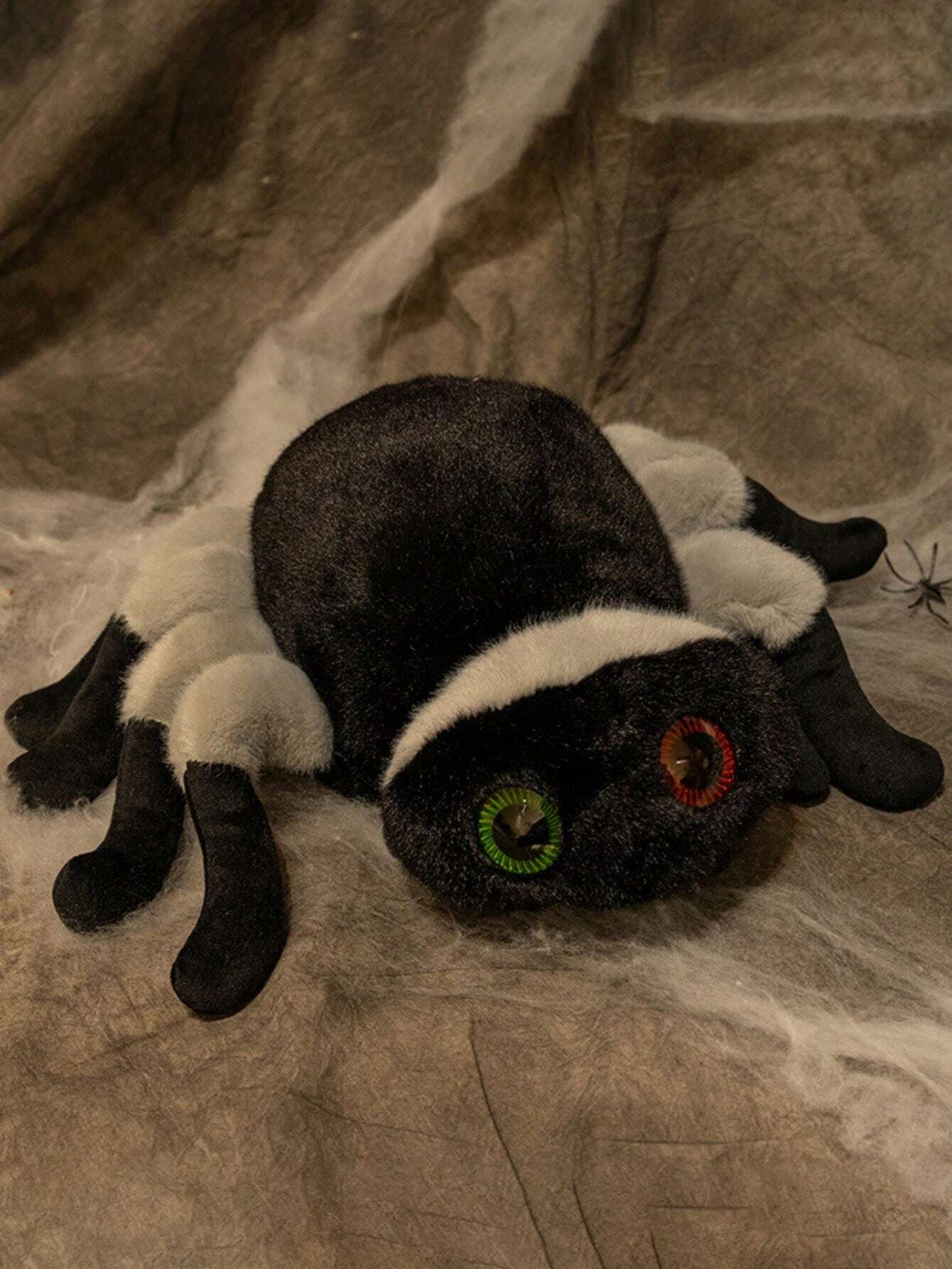 Cute Plush Evil Spider Doll, Soft Stuffed Doll Figure, Practical Joke ...