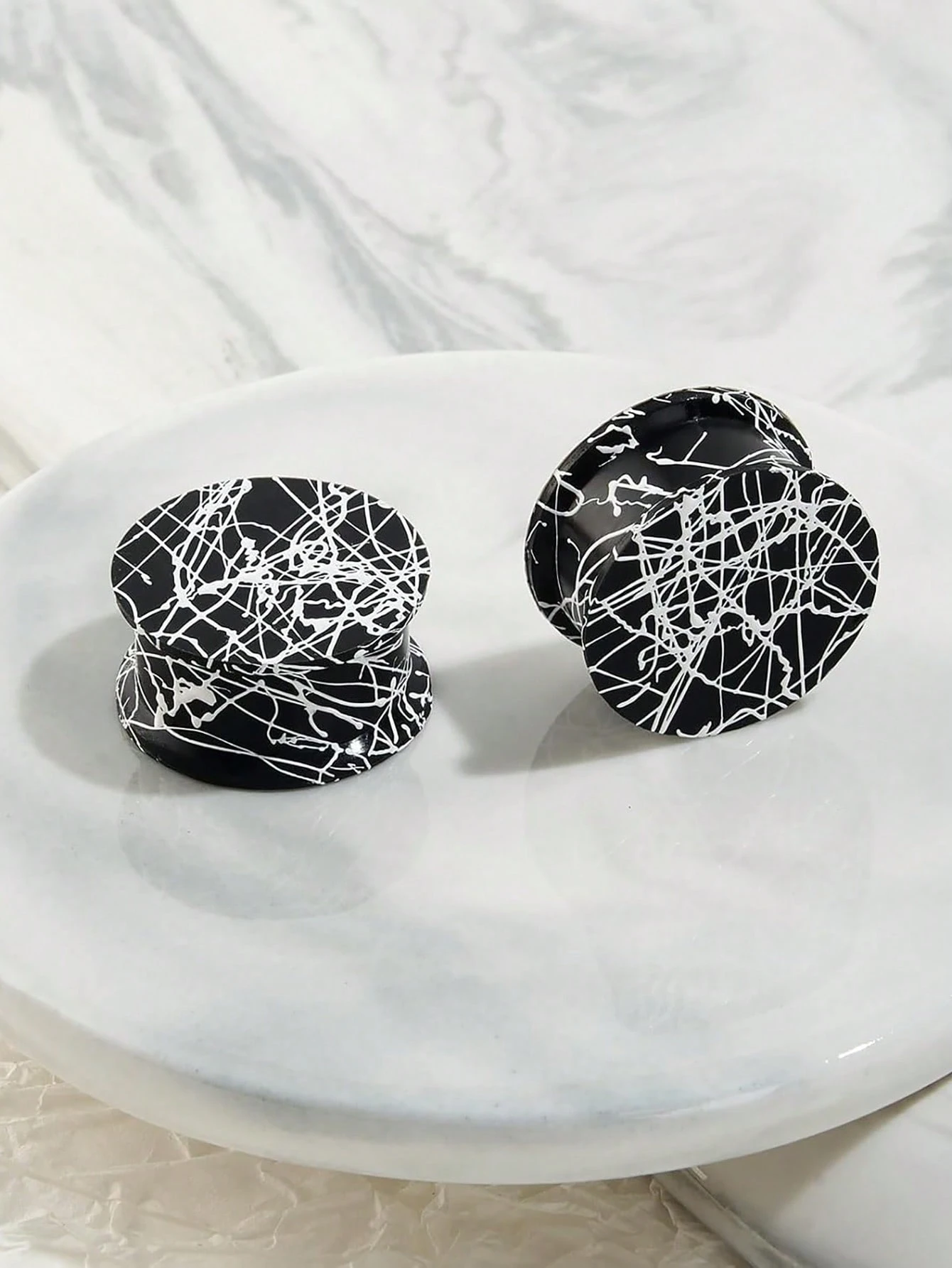 PAIR Spray Paint Lines Black Silicone Ear Gauge Plugs 3mm-50mm Ear ...