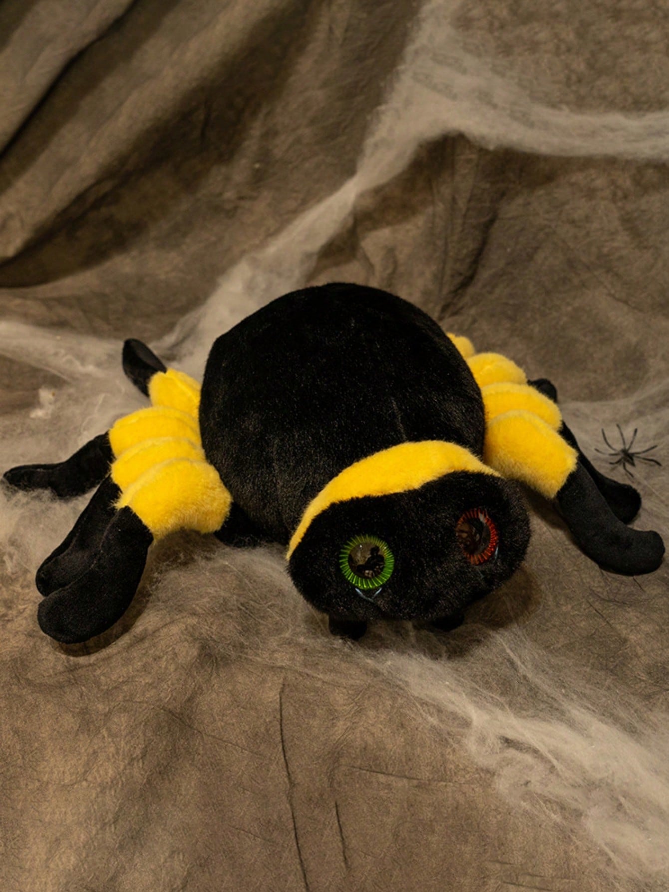 Cute Plush Evil Spider Doll, Soft Stuffed Doll Figure, Practical Joke ...