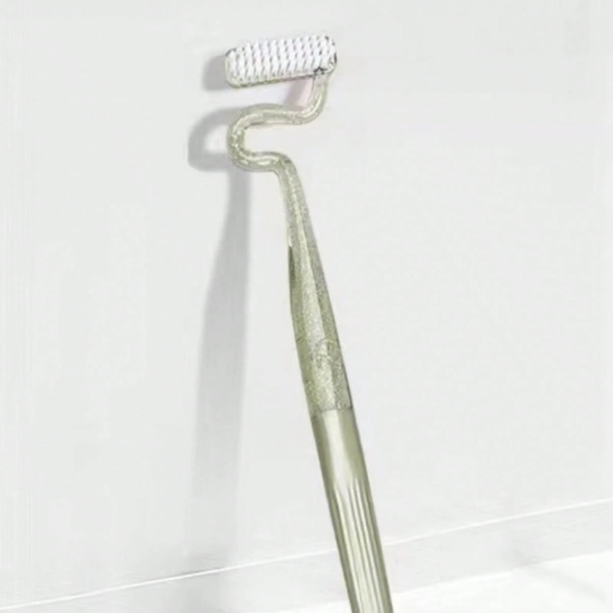 S-Shaped Vertical Toothbrush For Adults, Soft Bristles For Tongue ...