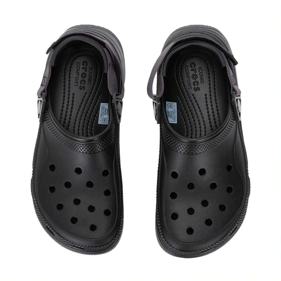 Crocs Unisex Casual Perforated Clogs, Classic Hiker Xscape Clog 208365 ...