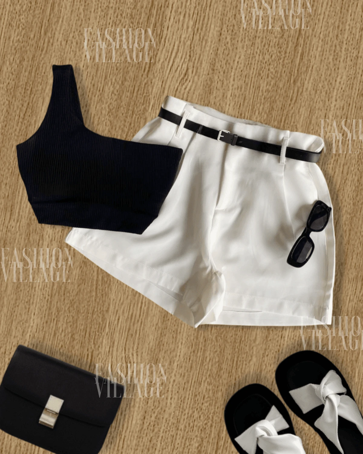 Set2 PATY Cropped Mule + Shorts + Belt Fashion Blogger Inspiration 2025 ...
