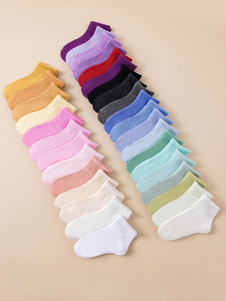 12 Pairs Of Children's Multi-Color Low-Cut Socks. They Are Comfortable ...