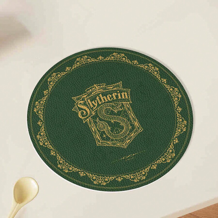 Harry Potter Harry Potter Place Mats, Hogwarts Four Colleges Badger ...