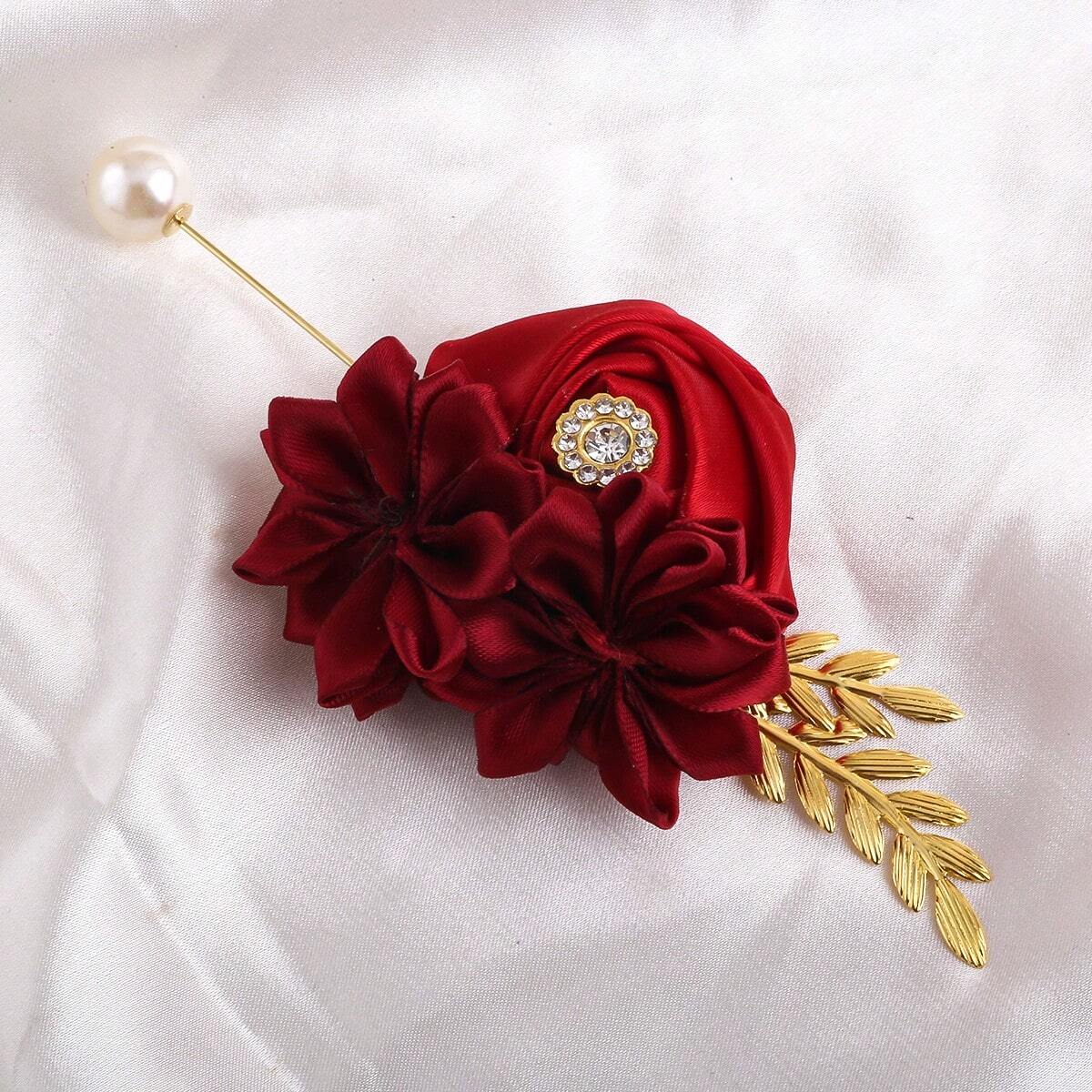 1 pieza Botonier en color burdeos con perlas, hojas doradas y strass ...