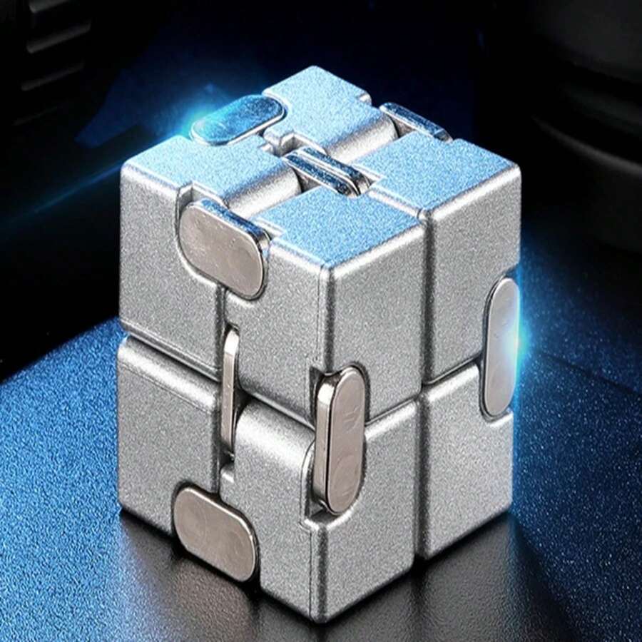 Metal Infinitive Cube | SHEIN USA