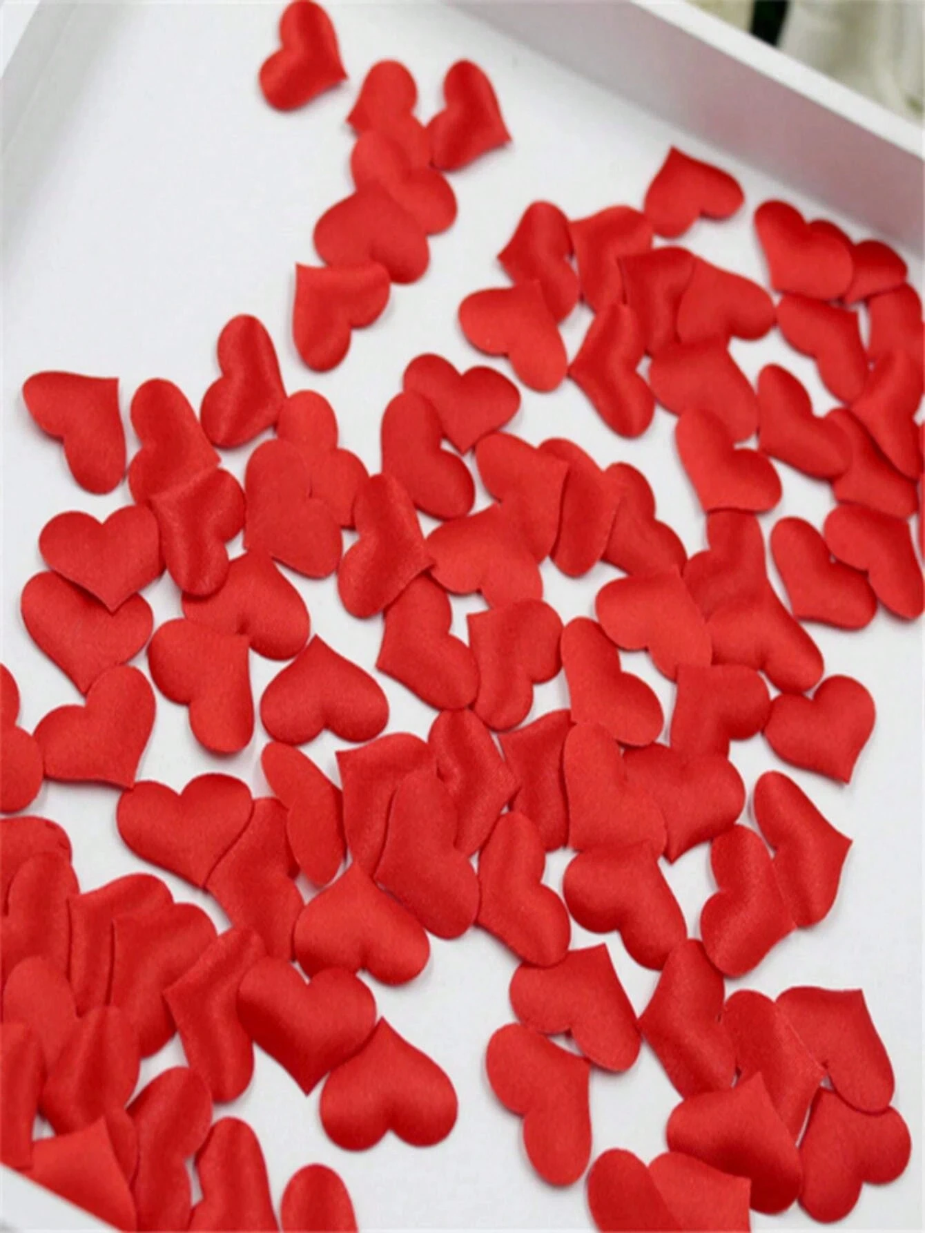 100pcs Artificial Heart Shaped Flower Petals, Red Hearts Decor For ...