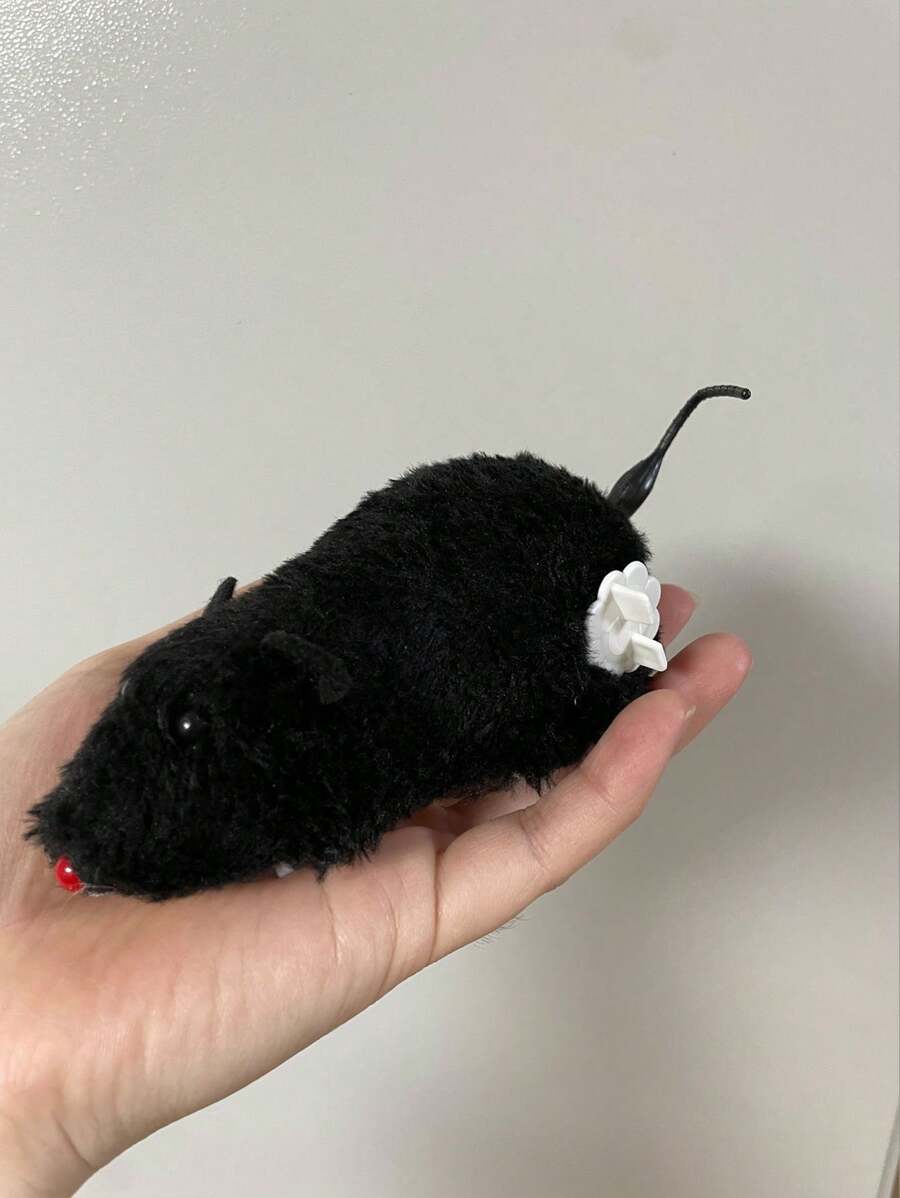 Trending Wind Up Spring Plush Toy Mouse, Realistic Animal That Can Run ...