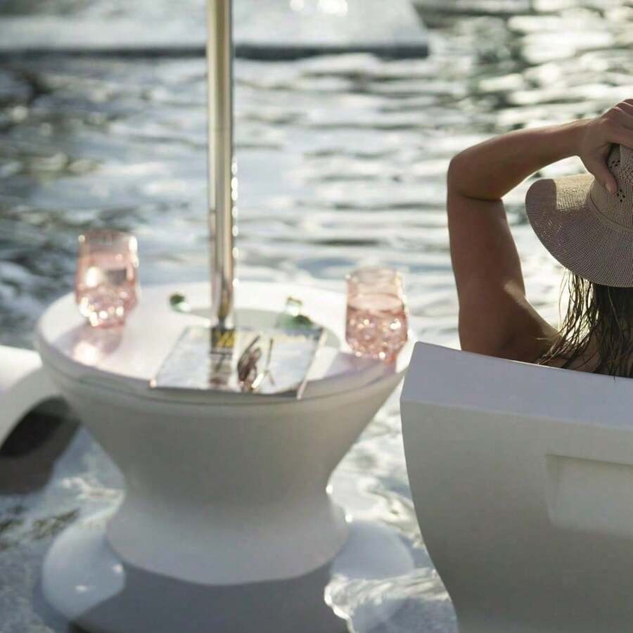 QWERTYUI Signature Tall Ice Bin Side Table - Lid With Umbrella Hole ...