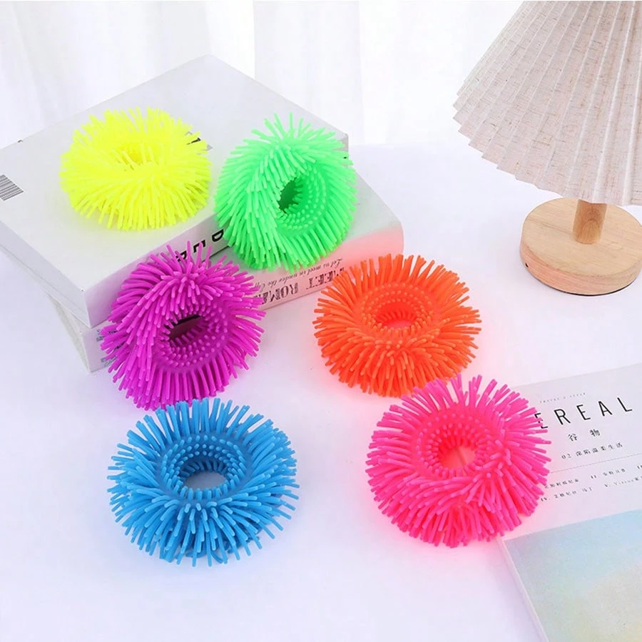 Creative Big Hand Grip Squeeze Ball Toy, Furry Shaking Inflatable TPR ...