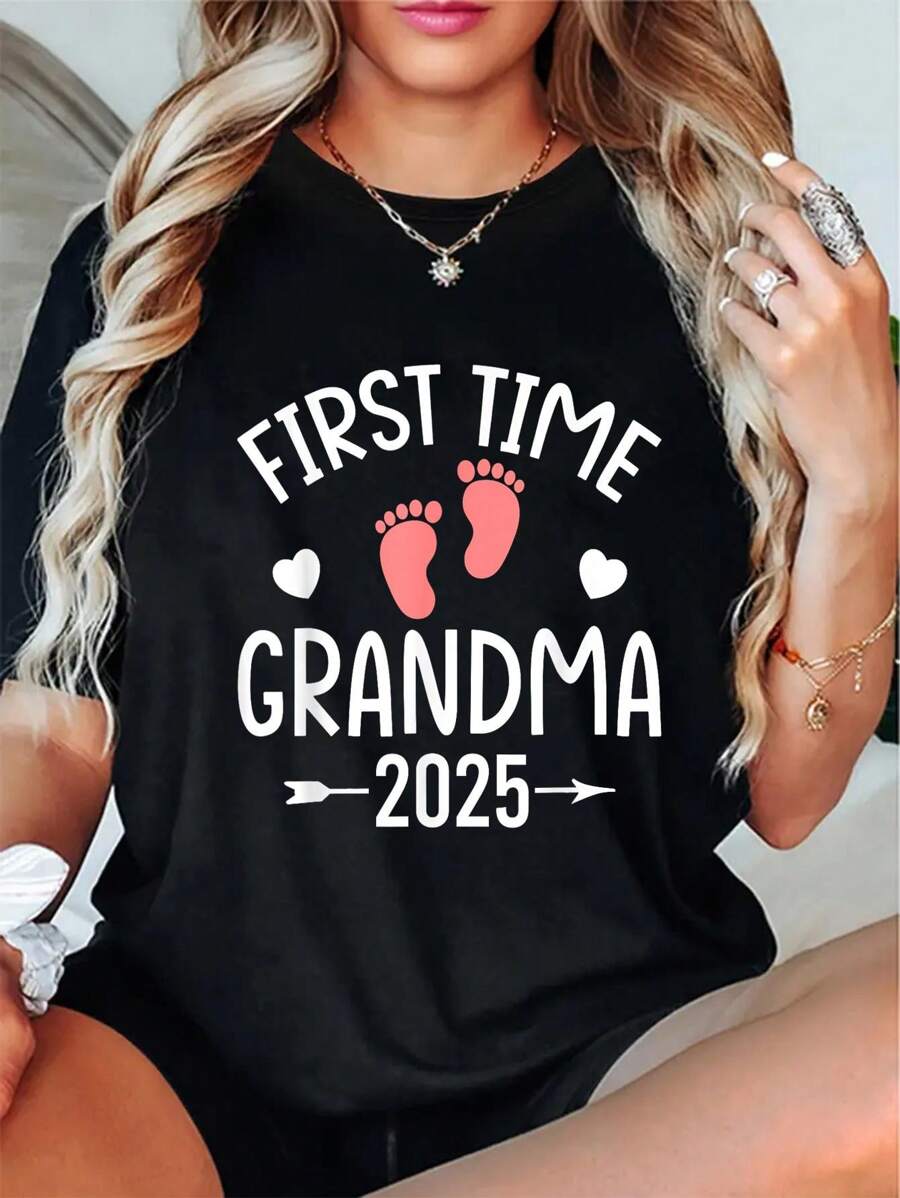 100 Cotton Promoted To Grandma 2025 Grandma Est 2025 T Shirt