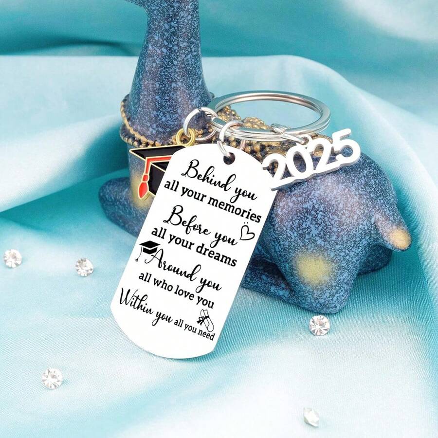 Class Of 2025 Graduation Keychain, Suitable For Gifts To University ...