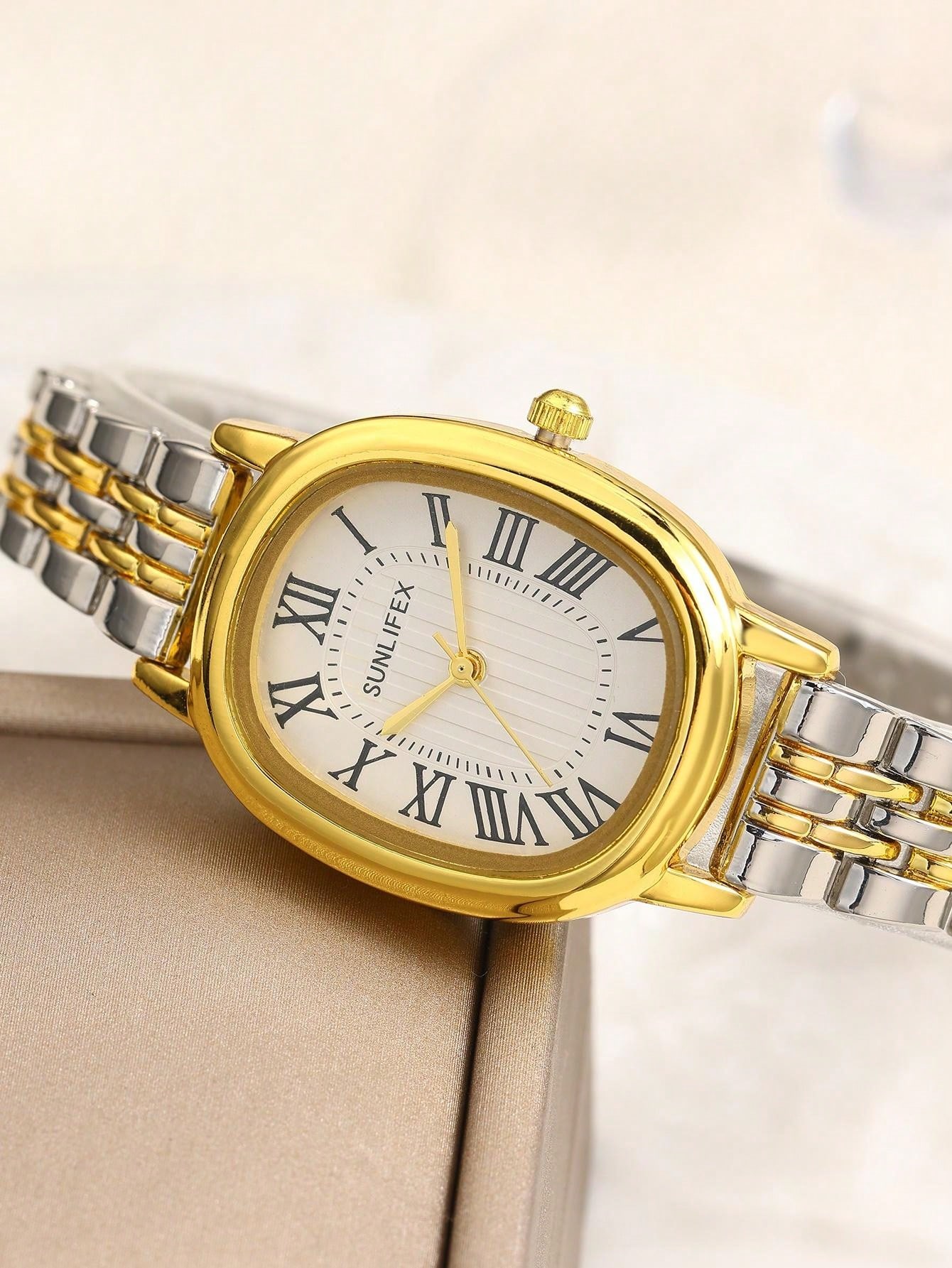 Oval Roman Numeral Steel Band Classic Retro Luxury Style Watch With 1 ...