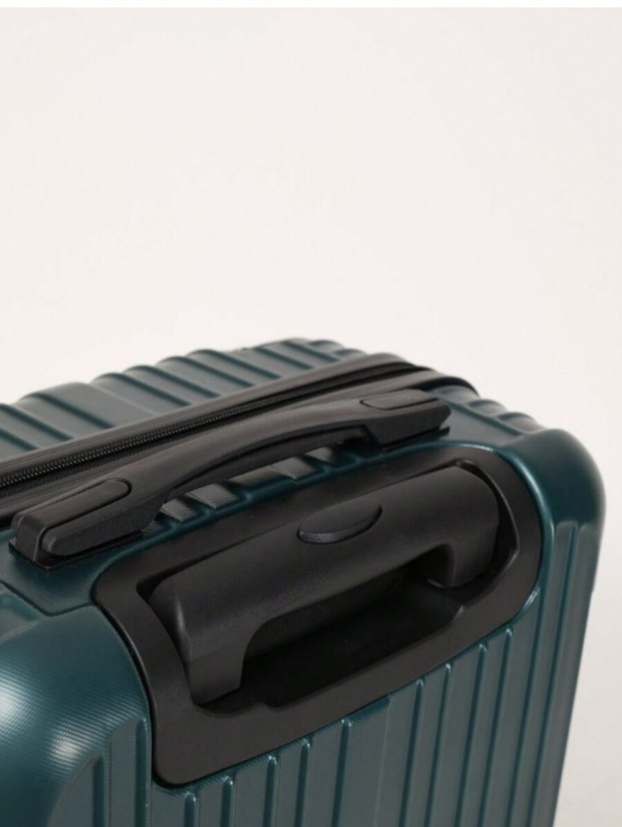 Carry-On Travel Bag 8KG 10kg 18KG Small Medium Polypropylene Rigid 360 Wheels With Expandable ...