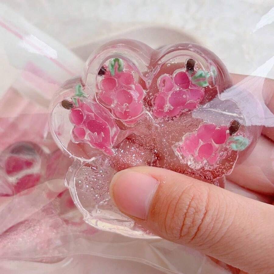 Grape Cat Paw Squeeze Toy Imitation Silicone Putty Grape Stress Relief ...