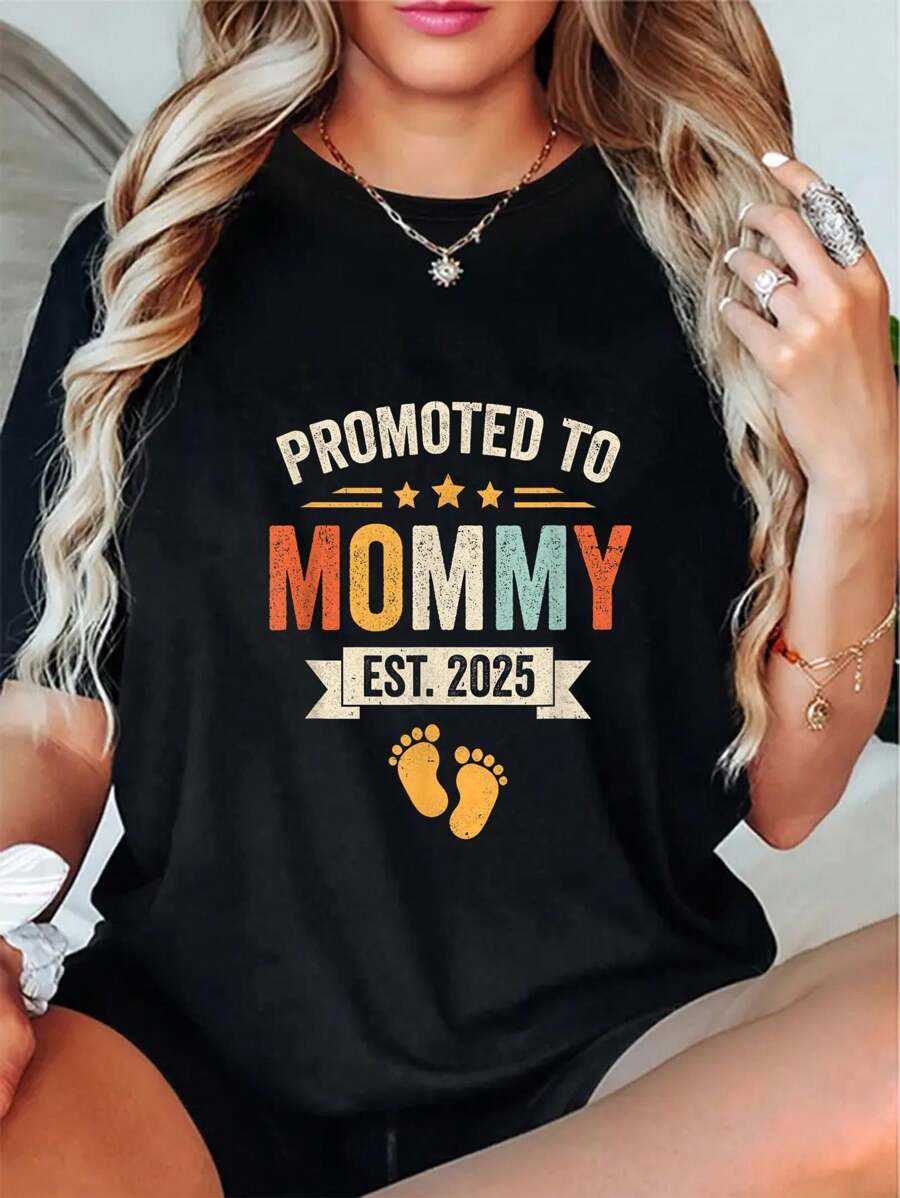 100% Cotton Promoted To Mommy 2025 Retro Soon To Be Mommy Est 2025 T ...