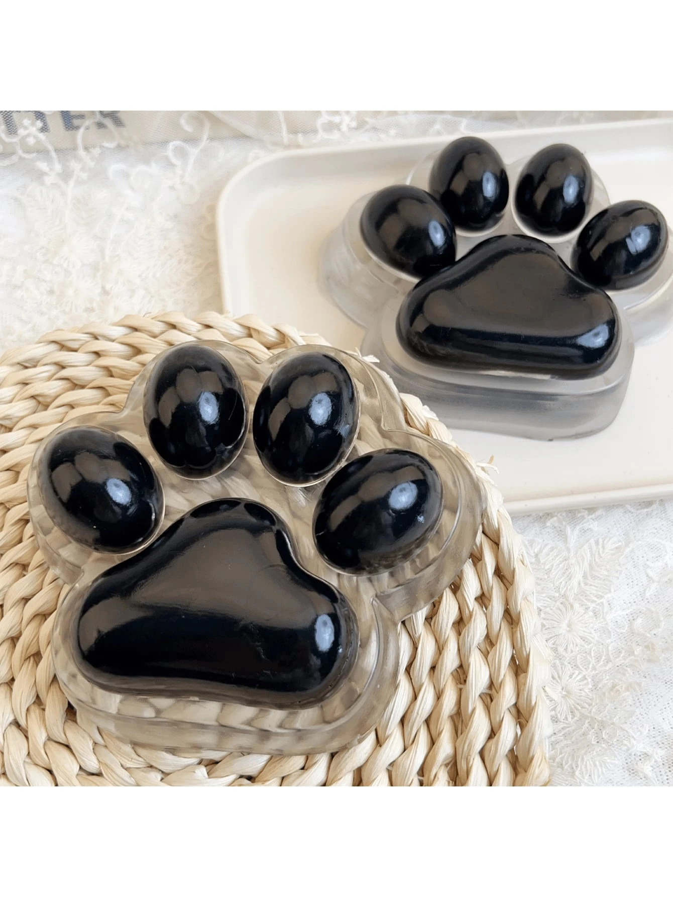 Oversized Squeezy Cat Claw Squeezing Stress Relief Fidget Toy, Giant ...