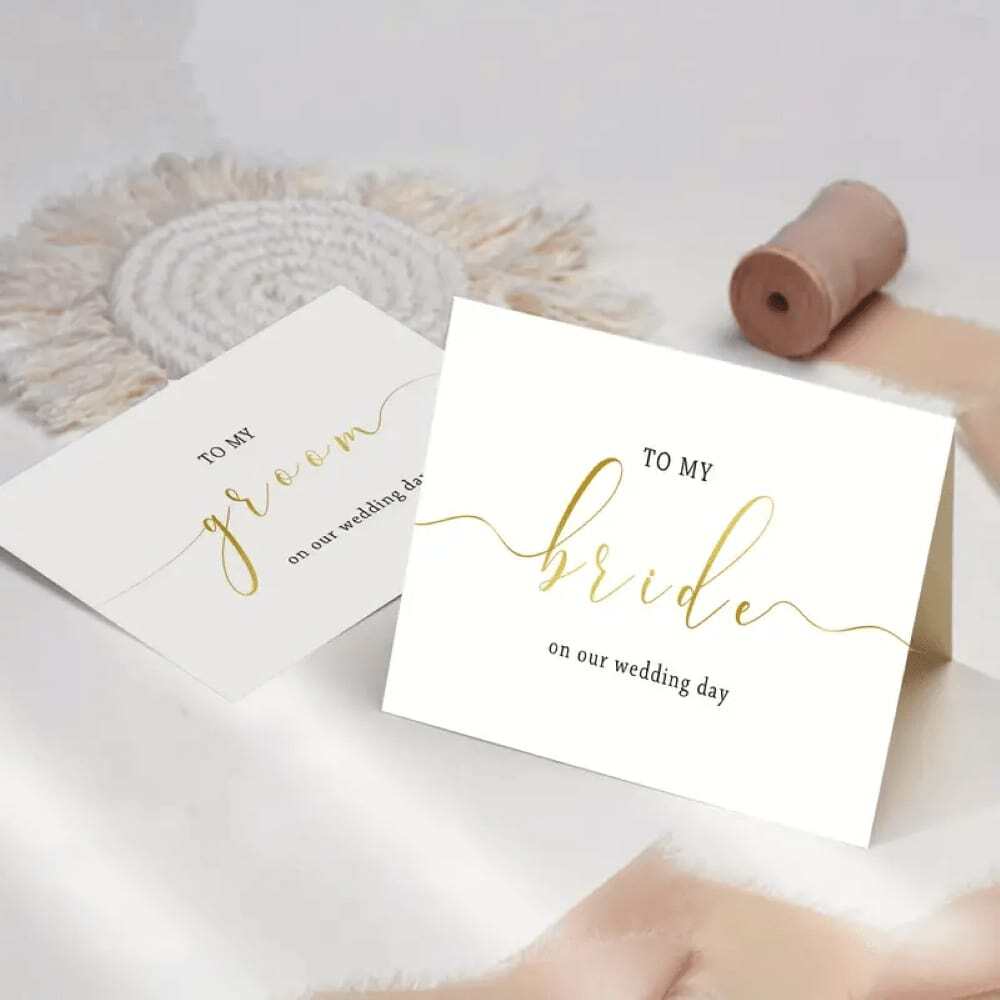 Elegant Wedding Cards For Bride And Groom On Wedding Day - Wedding ...