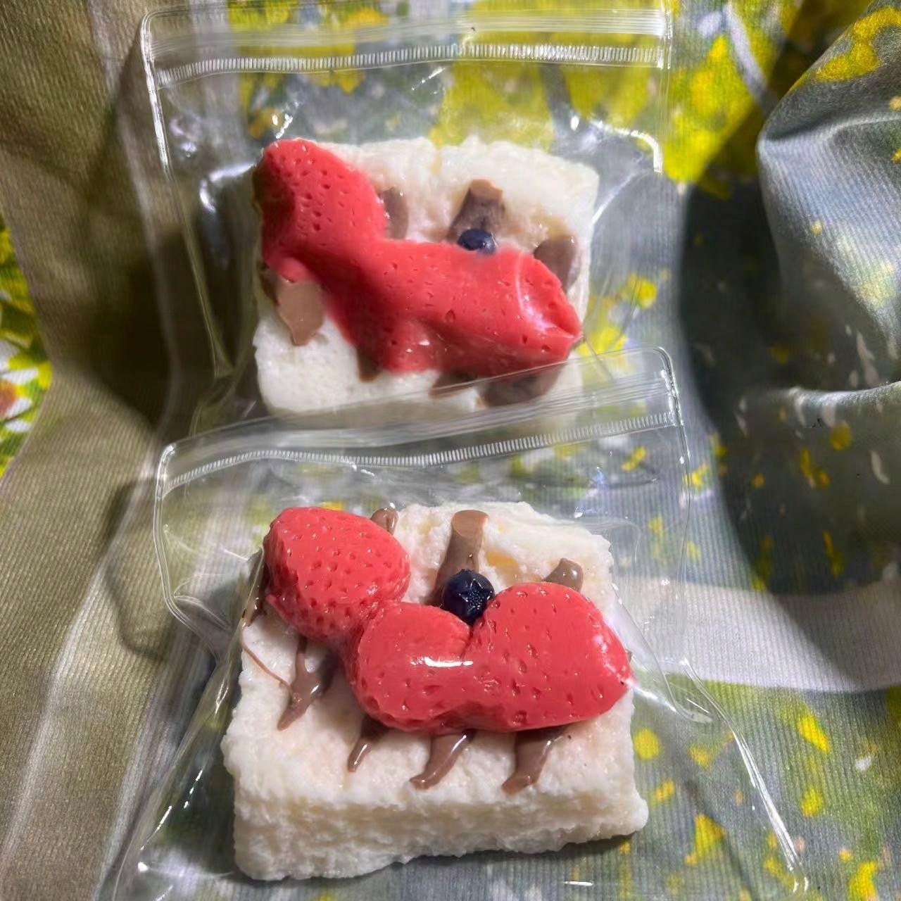 Anti-Silicone Squeezy Strawberry Glaze Toast Stress Relief Toy, Super ...