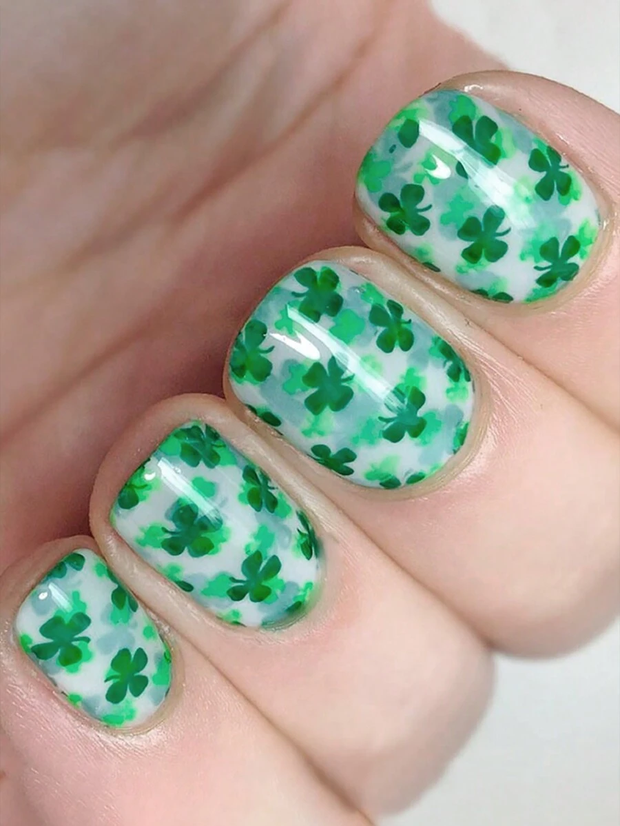 24PCS Short Square Nails, Creative St. Patrick's Day Rainbow Four-Leaf ...