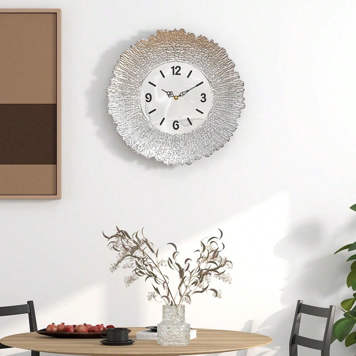 Creative Minimalist Style Colored Clock, Quiet No-Ticking Design For ...