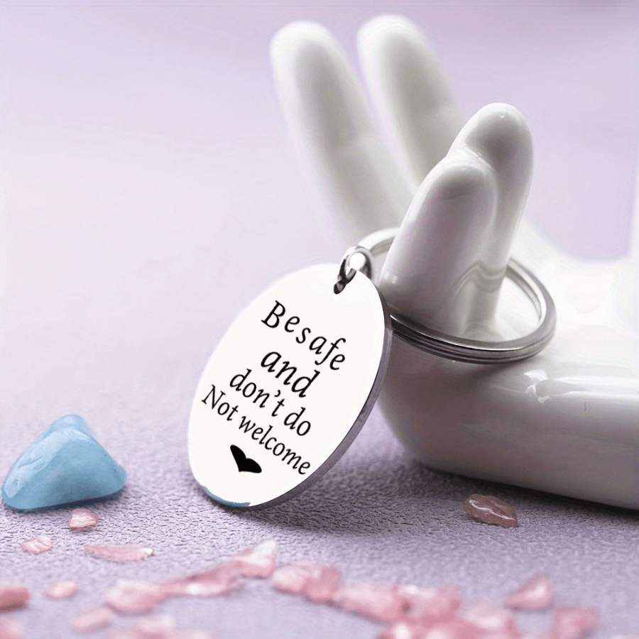 2025 Year Keychain, Reminder For Entering Private Rooms, Gift Keychain ...