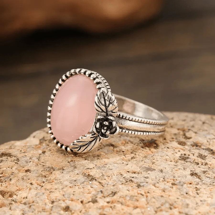 Vintage Ring Inlaid With Round Pink Cubic Zirconia, Vintage Rose ...
