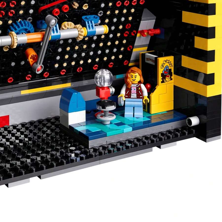LEGO Icons PAC-Man Arcade Building Kit, Build Replicas Of Classic Video ...