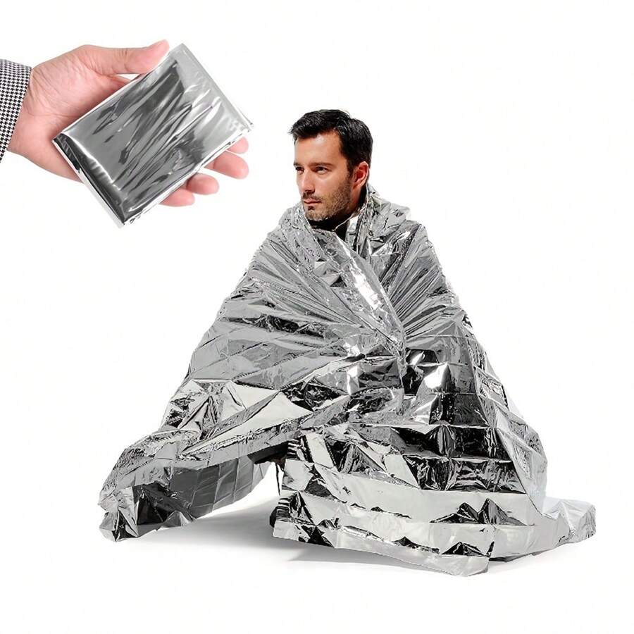 Keep Warm In Emergency: Mylar Thermal Compact Blankets For First Aid ...