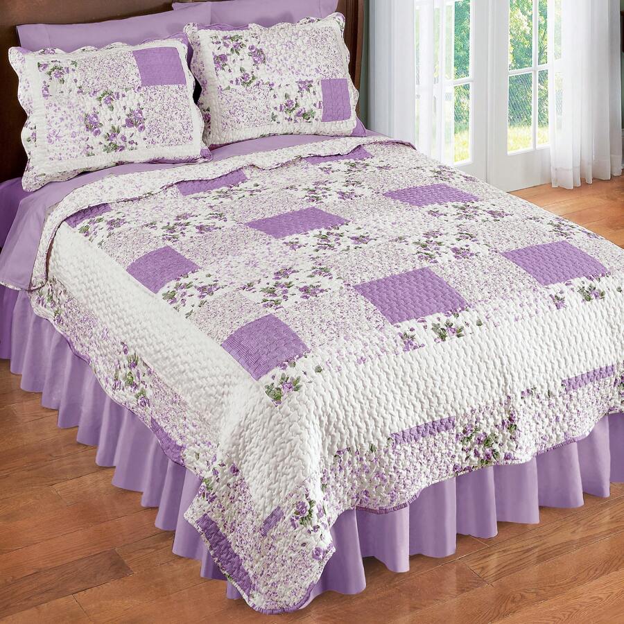 Hadley Floral Patchwork Reversible Lightweight Quilt | SHEIN USA