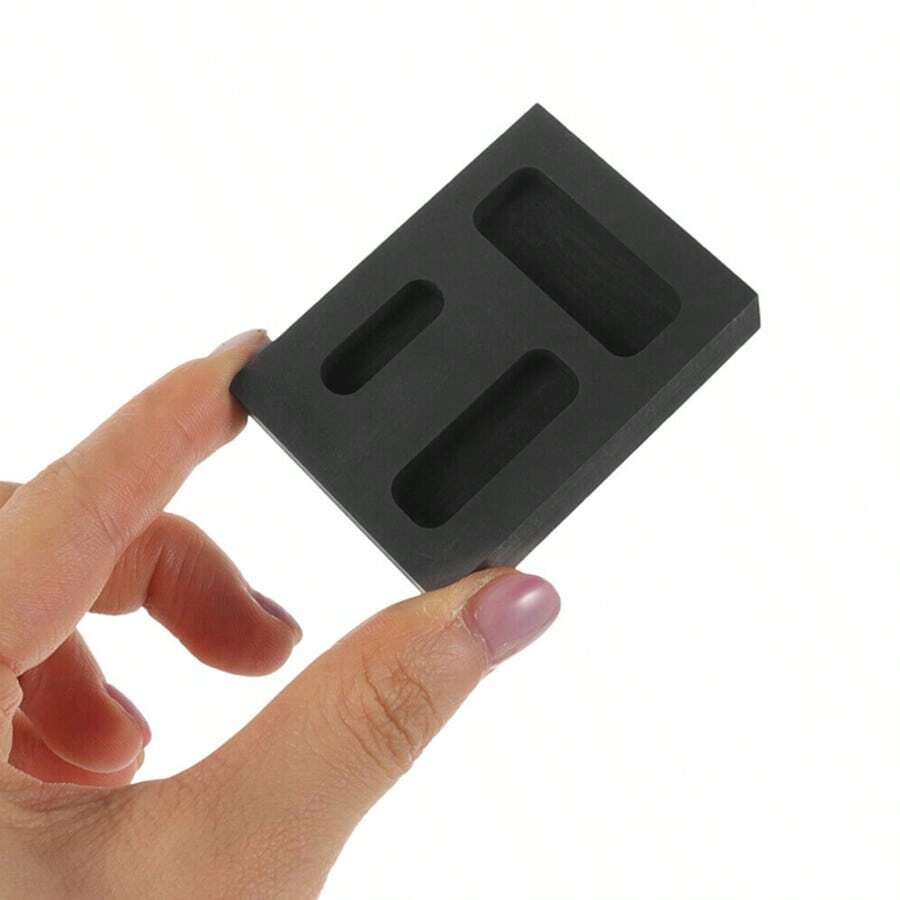 High Purity 3-Hole Graphite Ingot Mold For Melting And Refining Gold ...