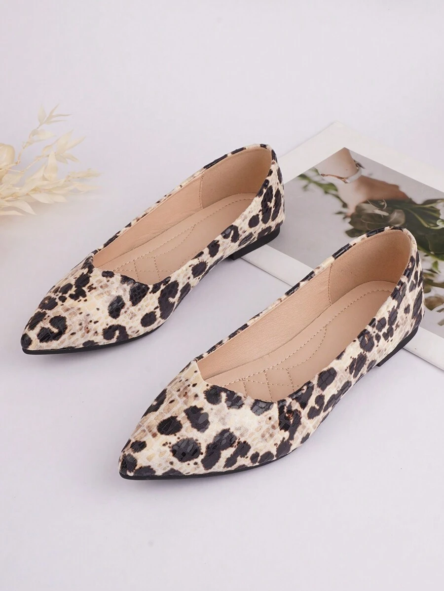 Women's 2025 New Leopard Print Pointed Toe Flat Casual Soft Sole ...