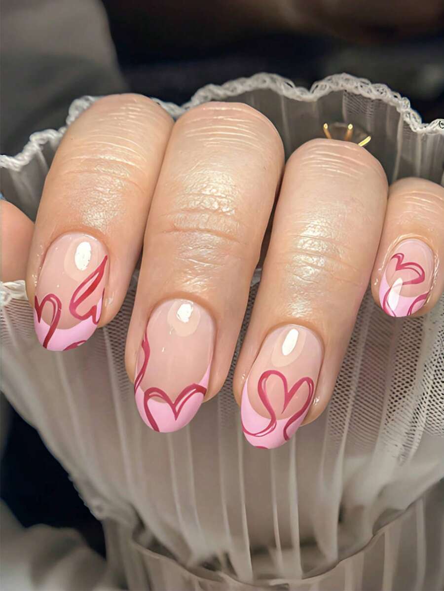 24 مجموعة أظافر زائفة بتصميم أوفال بخط قلب فرنسي أبيض للتعبير عن الحب ...
