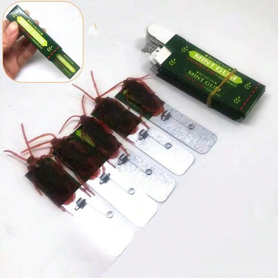 1pc Lifelike Cockroach Chewing Gum Creative Novelty Shocking Trick Toy ...
