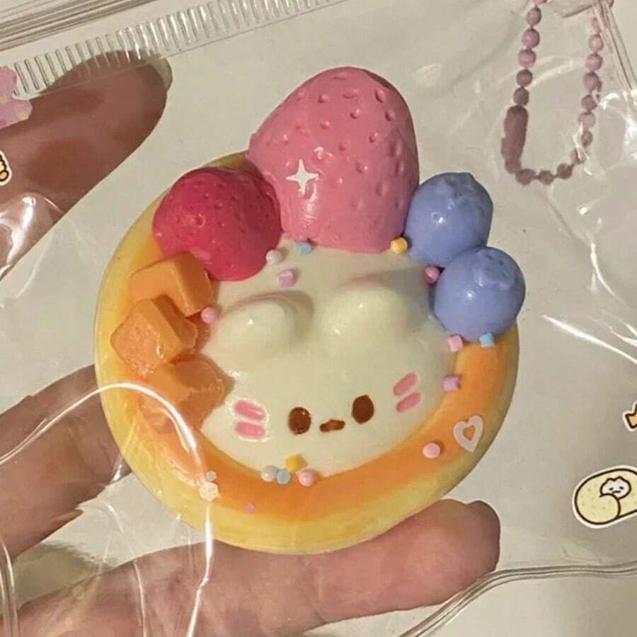 Mini Cat Egg Tart Squeezy Toy, Creamy Soft Stress Relief Squeezy Cat ...