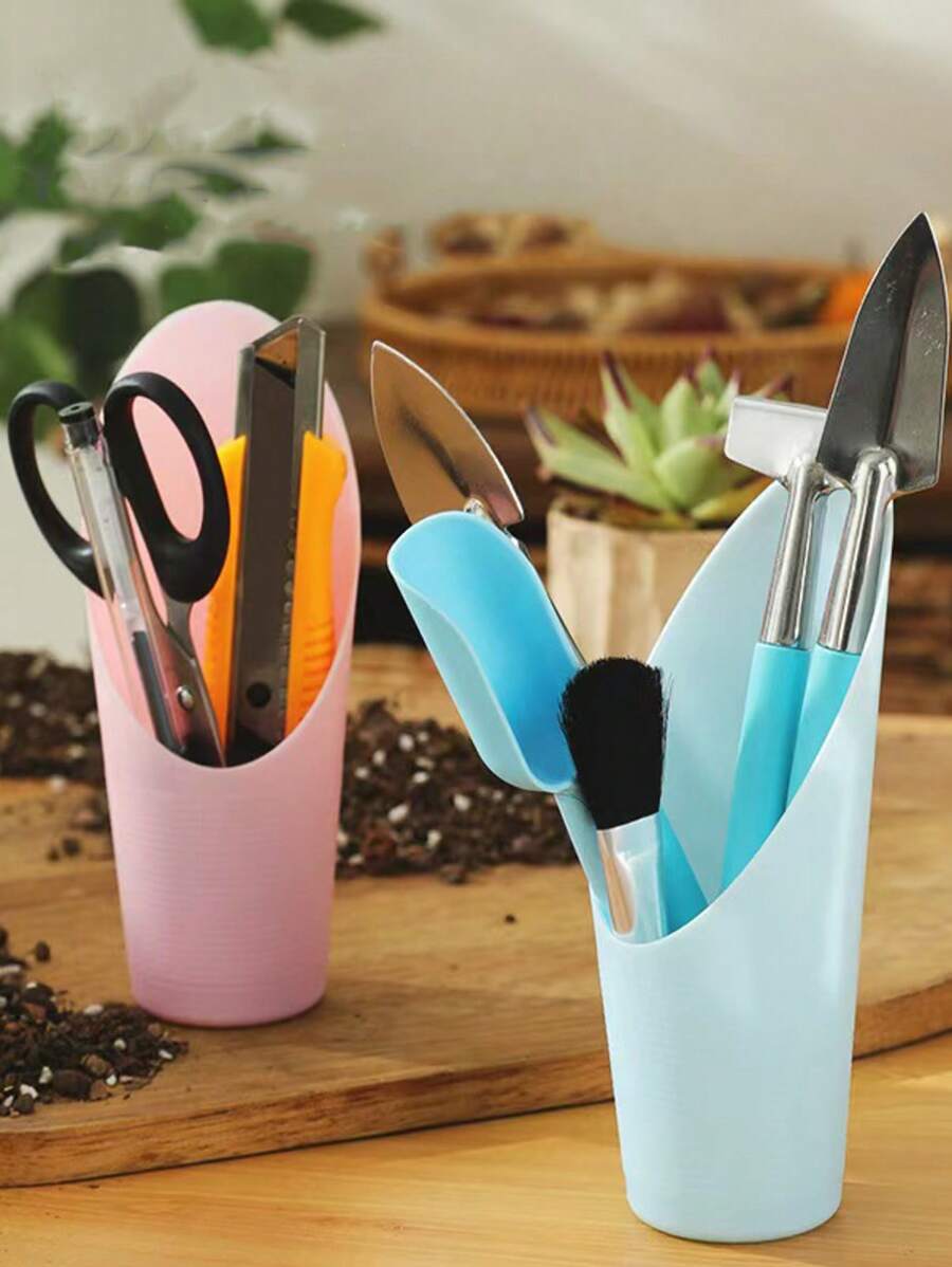 1 Pc Multi-Purpose Garden Spade - Sturdy Plastic, Ideal For Planting ...