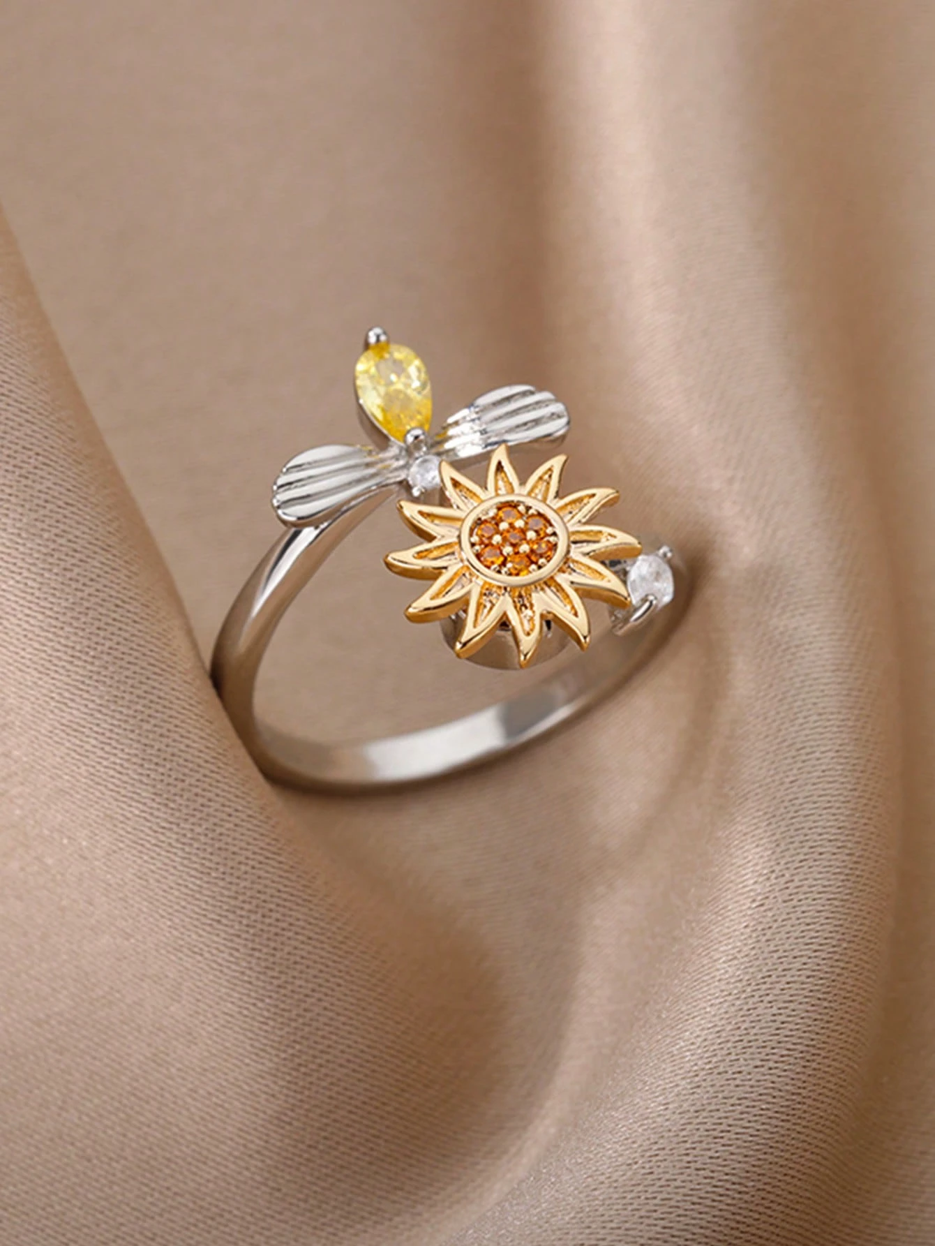 1 PC Luxury Crystal Snowflake Rings For Women Rotatable Fidget Anxiety ...