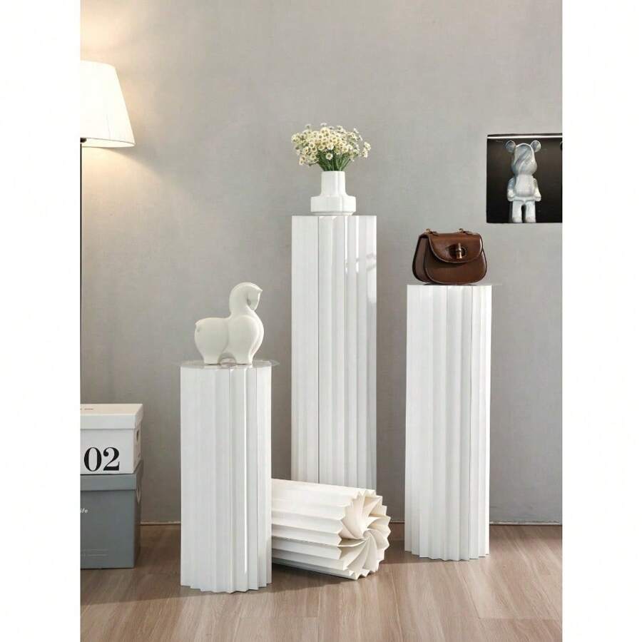 Pedestales para exhibición | Mode de Mujer | SHEIN España