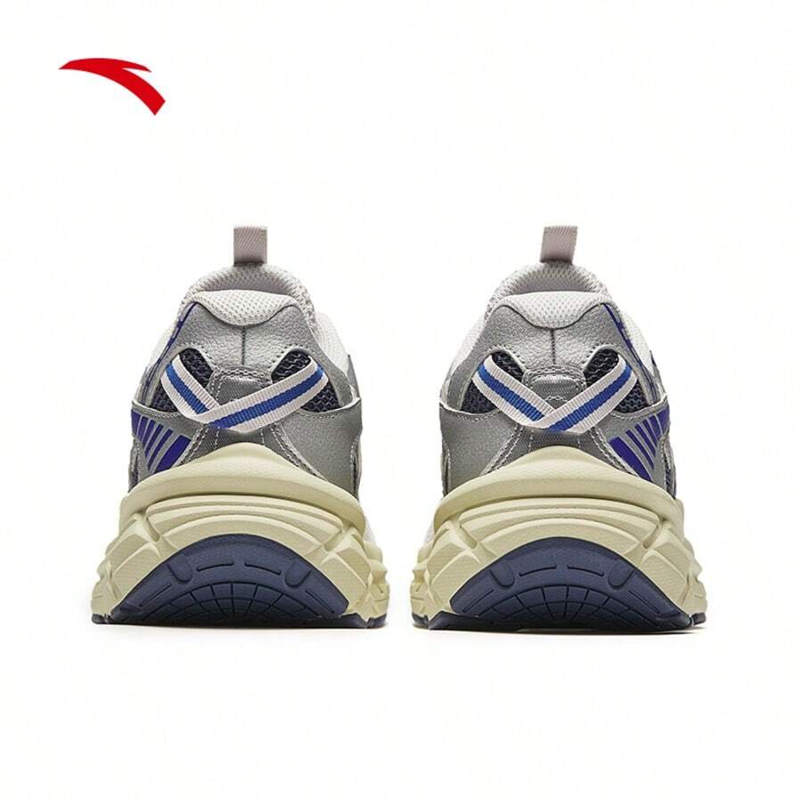 Anta รองเท้าวิ่ง Y2K เรโทรสำหรับผู้ชาย รุ่น AT2002, รองเท้ากีฬาสีเงิน ...