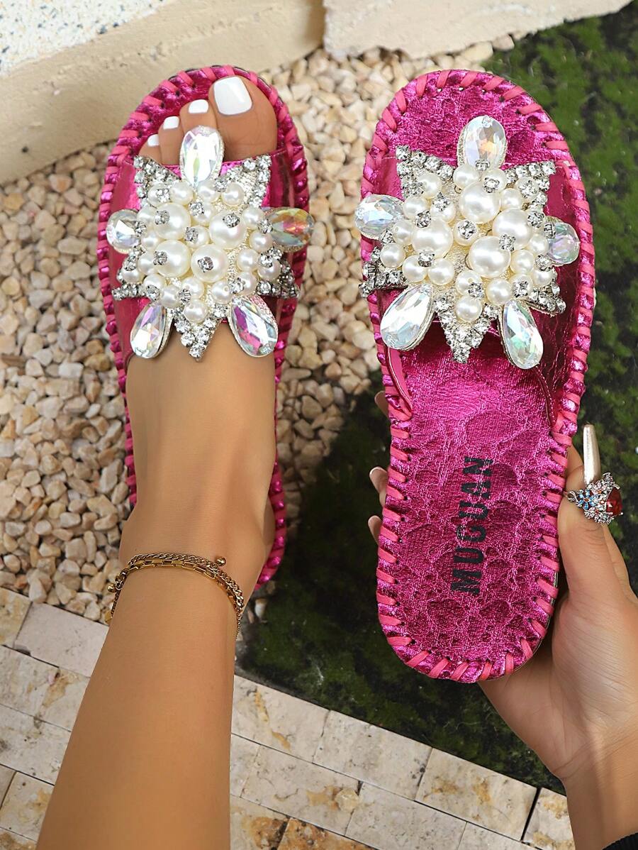 2025 New Summer Fashion Pearl Decorated Flat Sandals Women, Soft Sole ...