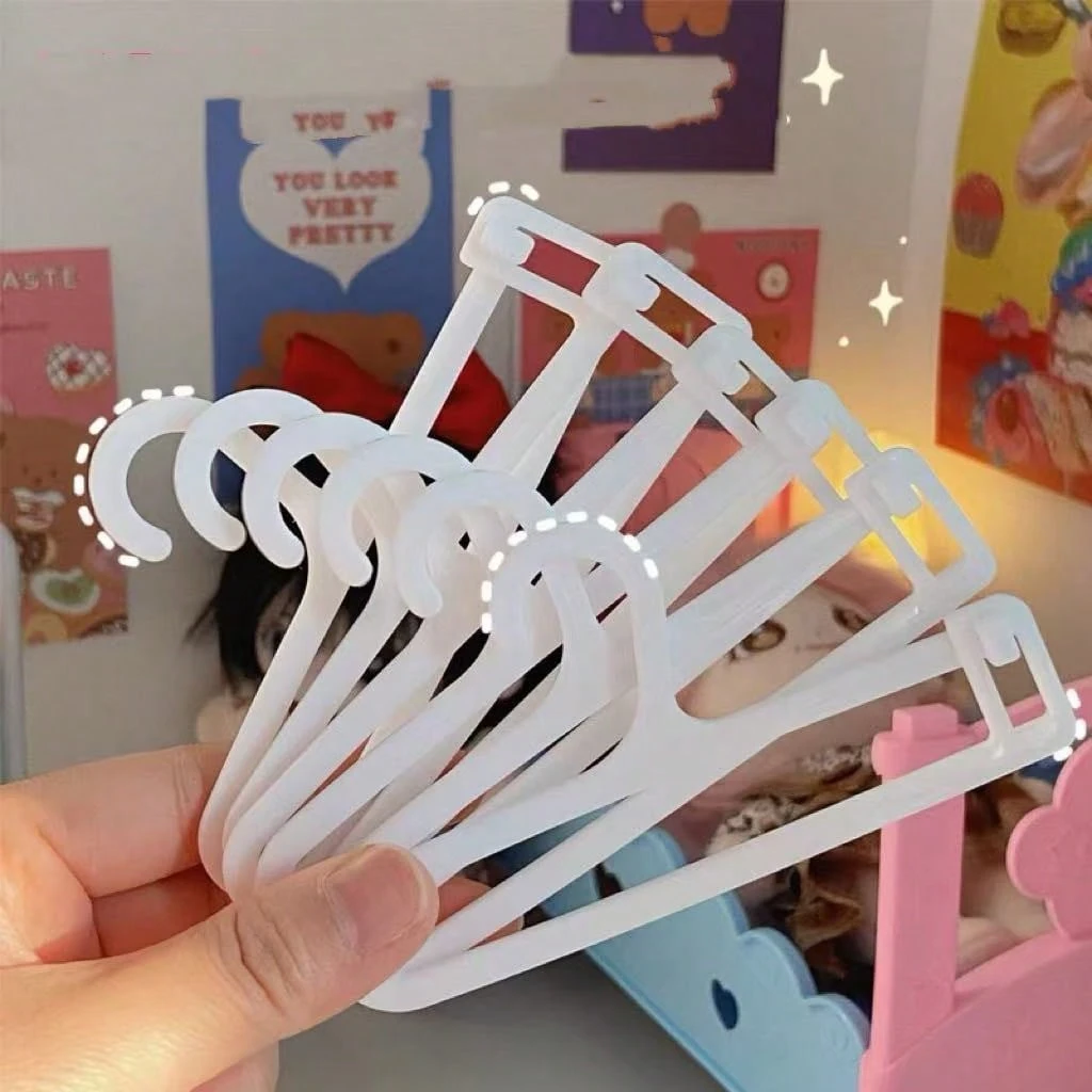 Labubu Doll Clothes Rack, 20cm Doll Clothes Hanger, Clothes Storage ...