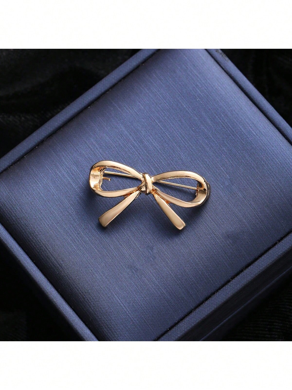 1pc Shiny Alloy Bow Brooch Pin For Women - Cute Retro Design, Suitable ...