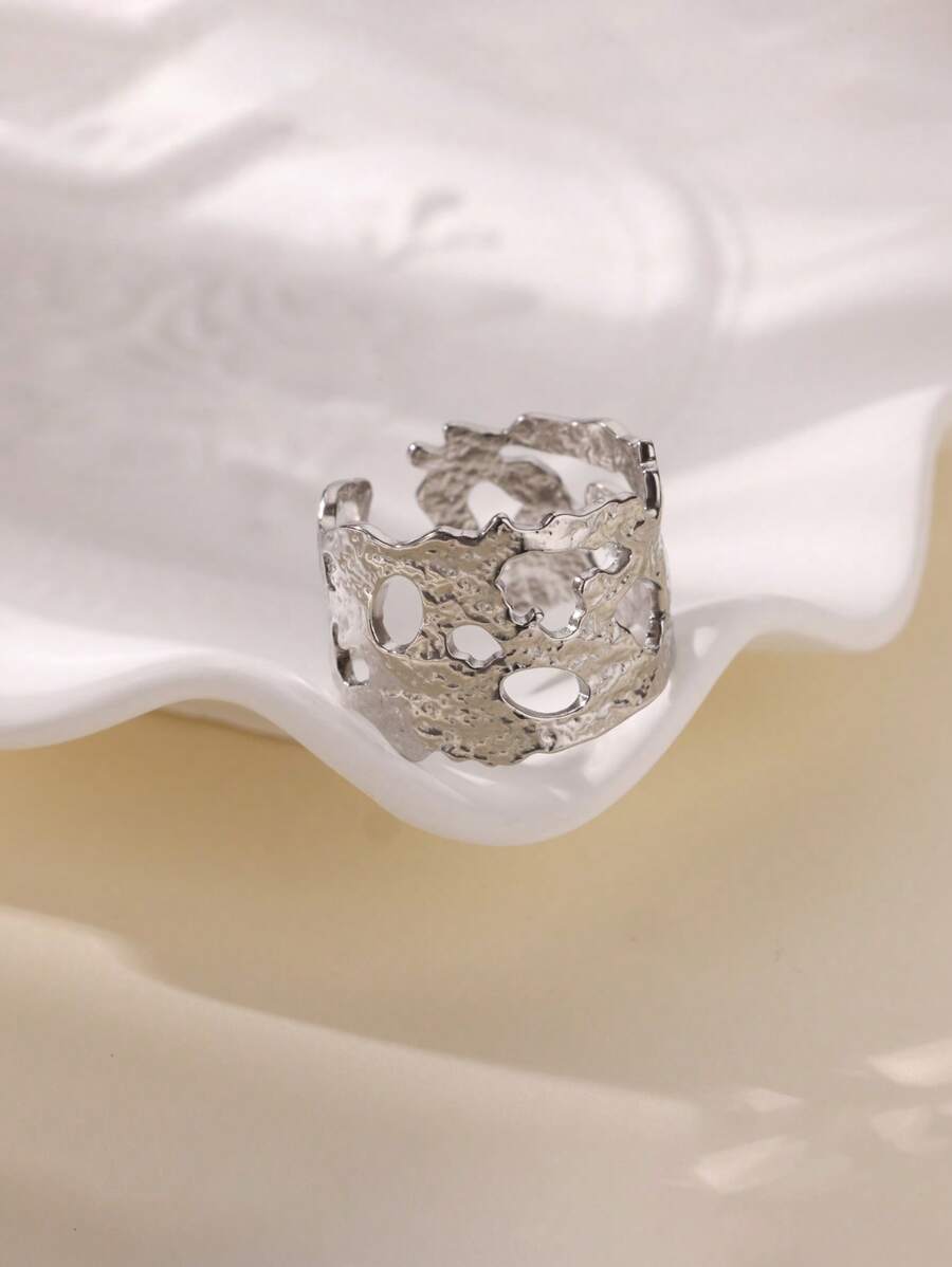 1PC Vintage Geometric Asymmetric Hollow Texture Rings For Women Men ...