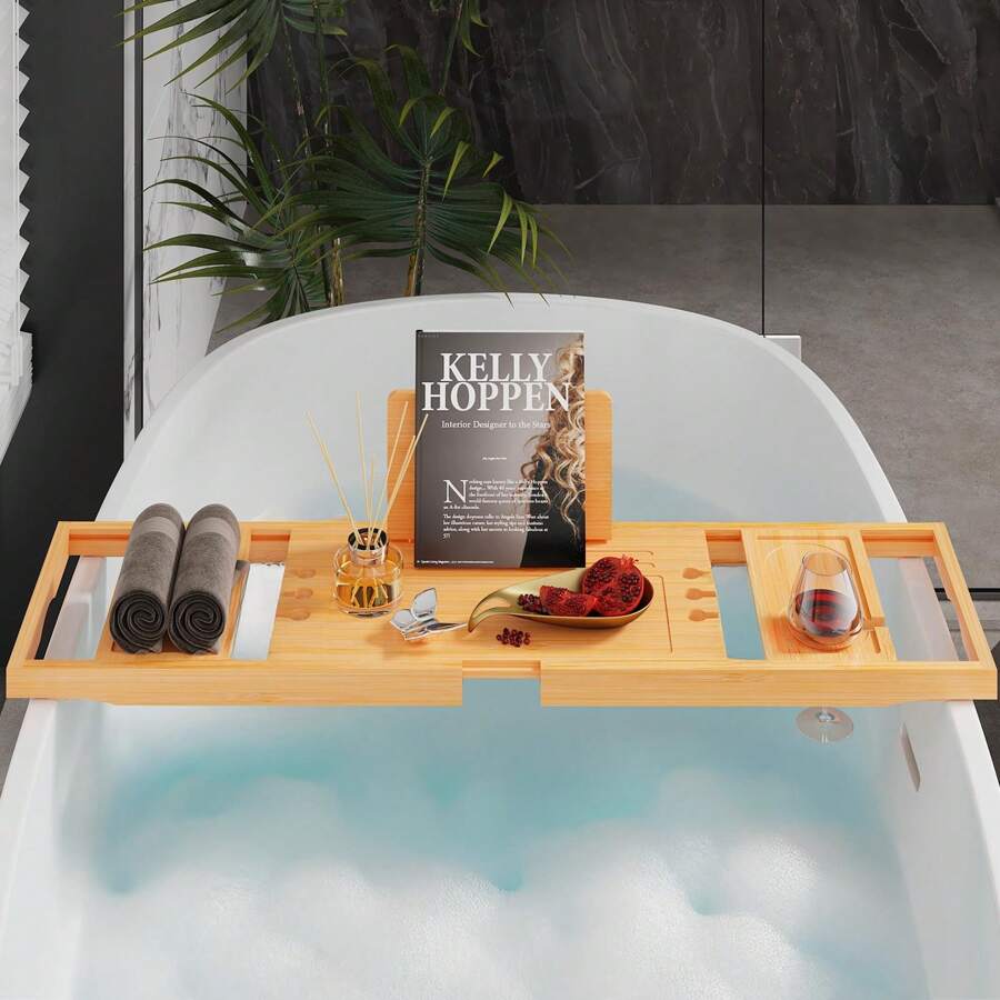 Plateau de baignoire en bambou élégant avec un plateau de table de bain extensible, créant une ...