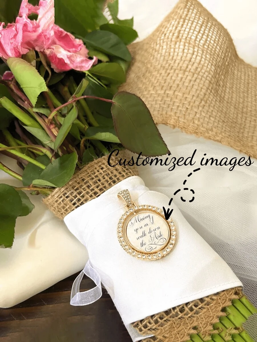 1 Customized Hand-Held Flower Wreath, Charming Bouquet, Customizable ...