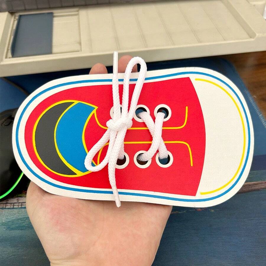 DIY Shoelace Lacing Trainer Kit: 1 Lace + 1 Lacing Board, Desktop Game ...